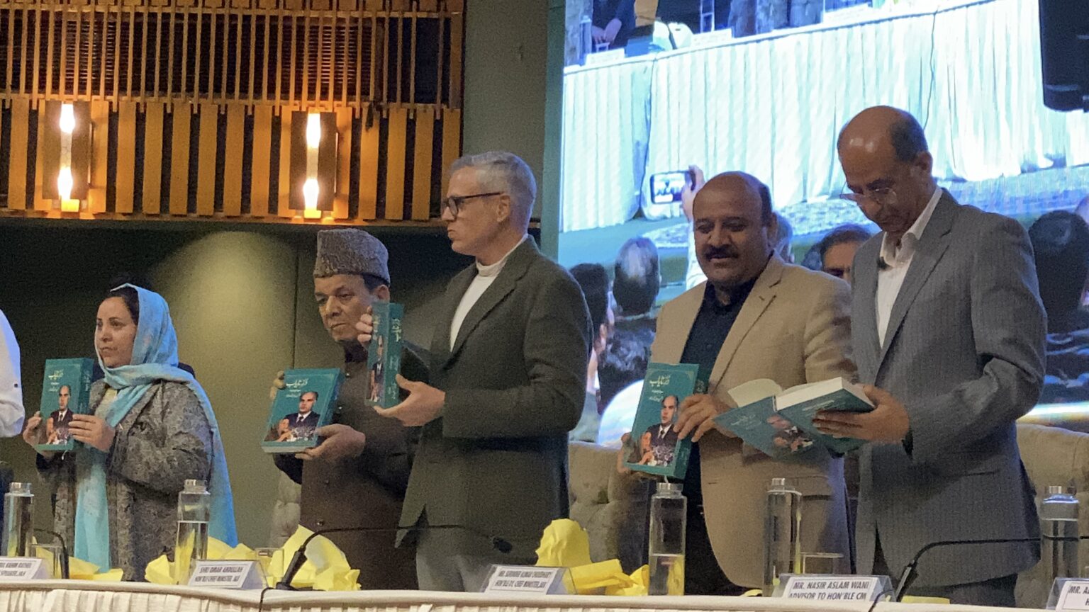 Omar Abdullah Releases Durr-e-Naayaab, Minister Sakina Itoo’s Tribute ...
